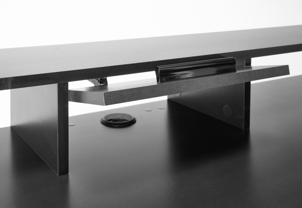 PC stôl s regálom a osvetlením Highscore 3, čierny | ASKO - NÁBYTOK